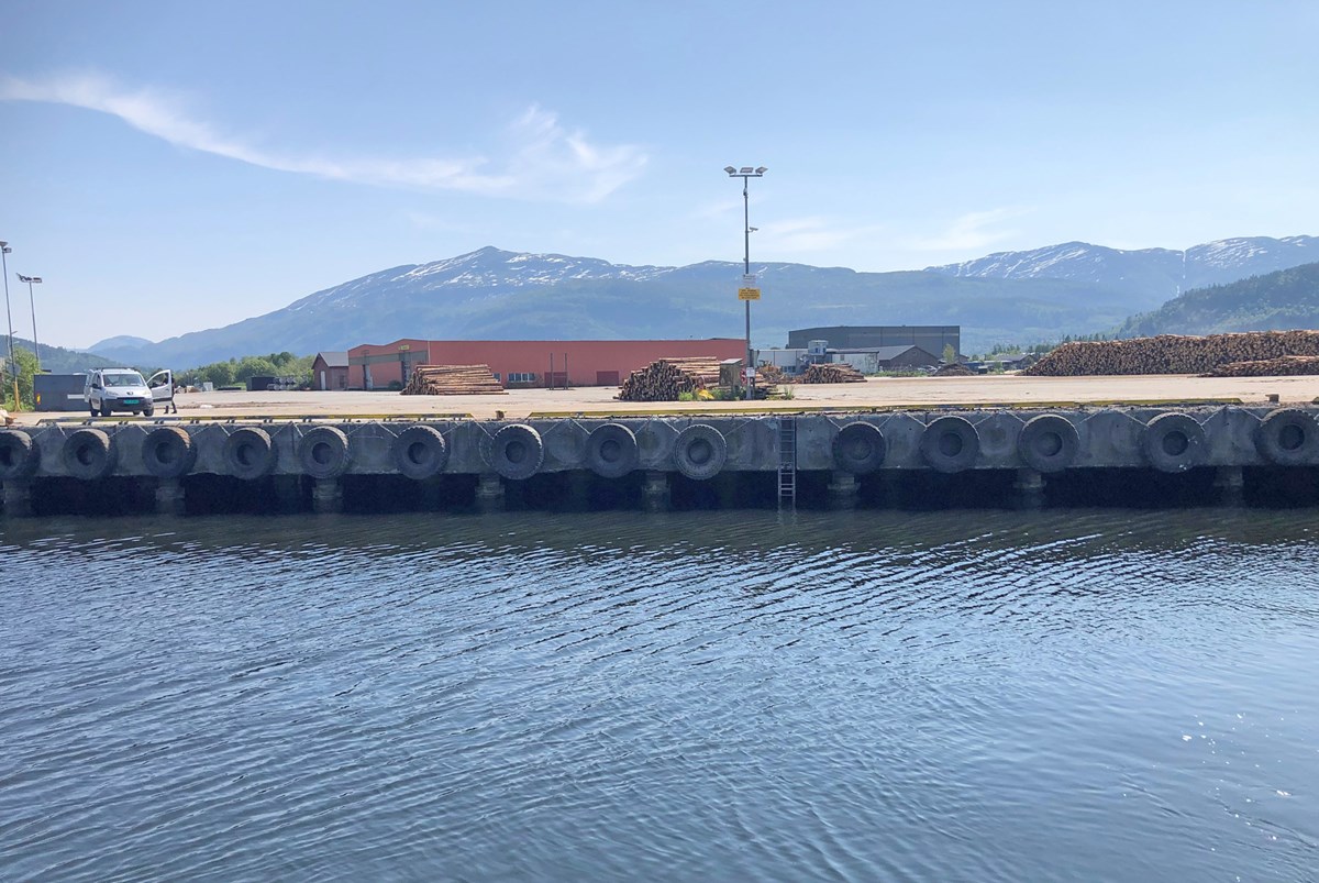 Fendringsarbeid i Surnadal - Kristiansund og Nordmøre Havn